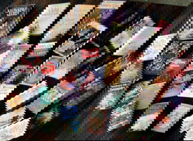 The Hunt for Heaving Bosoms: Pictures! | Smart Bitches, Trashy Books